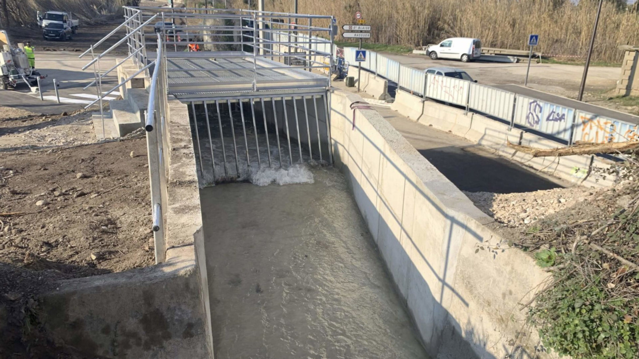 Réalisation d'un regard siphoide - EON Génie Civil Travaux Publics